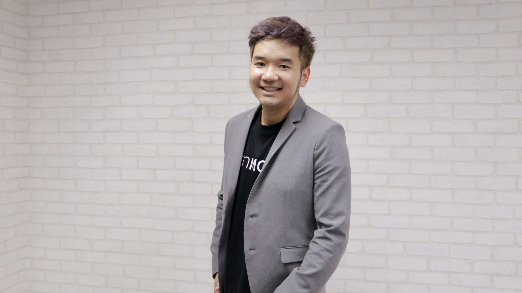 "ออนไลน์เปลี่ยนพฤติกรรมการใช้จ่าย" taxbugnom กับอนาคตโลกการเงิน • Thumbsup